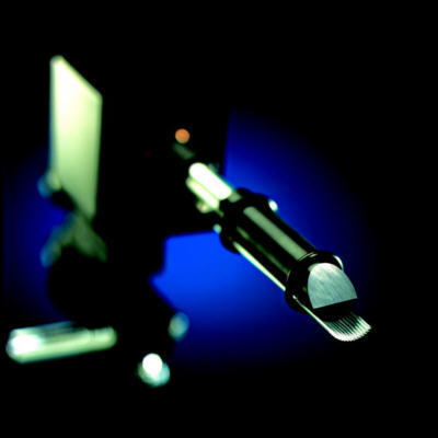 パッチクランプにおいて、イオンや神経伝達物質、全てのリガンドにおける濃度の変化の測定に対応した、非常にシンプルで使いやすいシステムです。